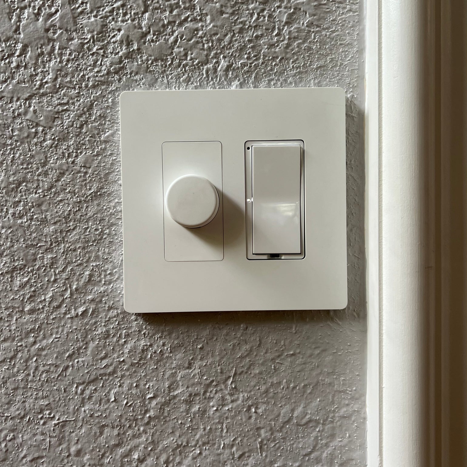 i3 Dial Dimmer | Precision Lighting Adjustment – Insteon