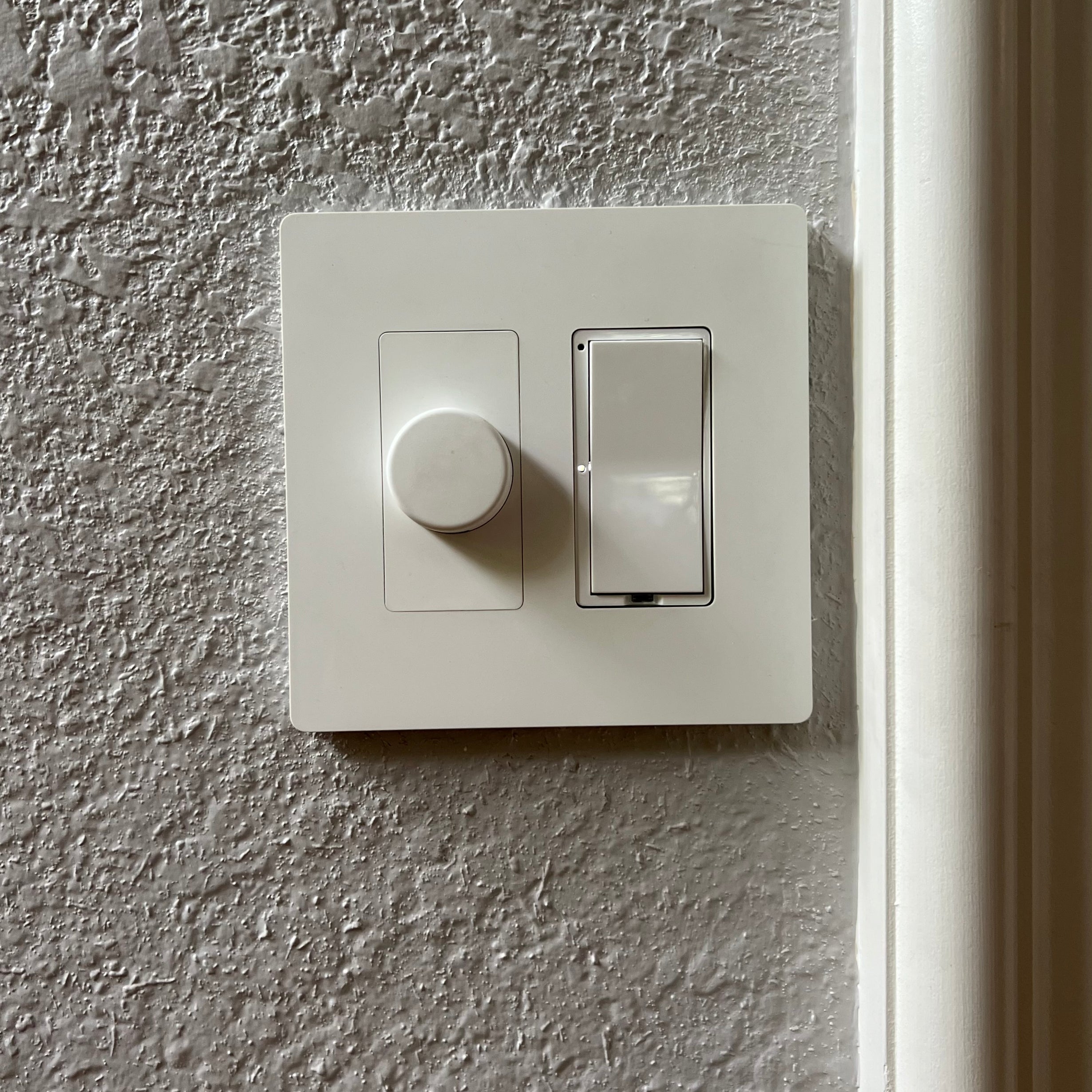i3 Dial Dimmer | Precision Lighting Adjustment – Insteon